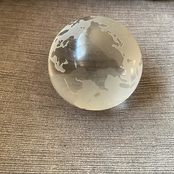 Accents | Guc Frosted Glass Earth Globe Paperweight No Chips Or Cracks ...